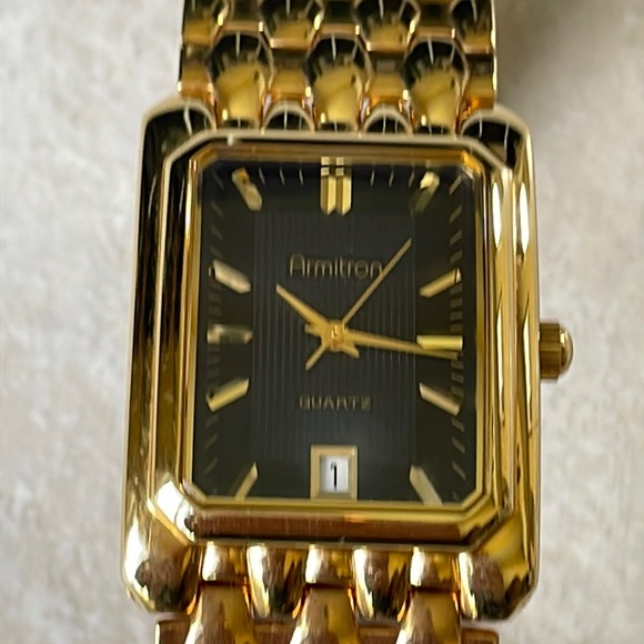 Armitron | Accessories | Armitron Men Battery Water Resistant Wday Gold ...